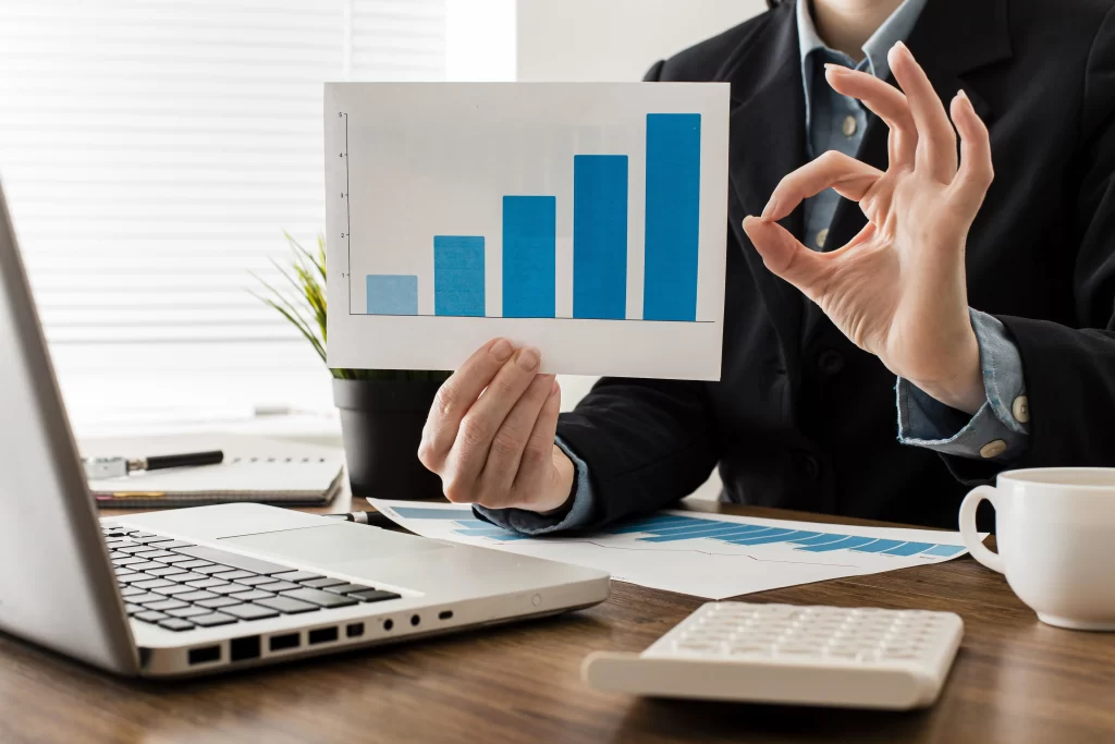 Client Growth Report and Success Stories by eCom Conversion